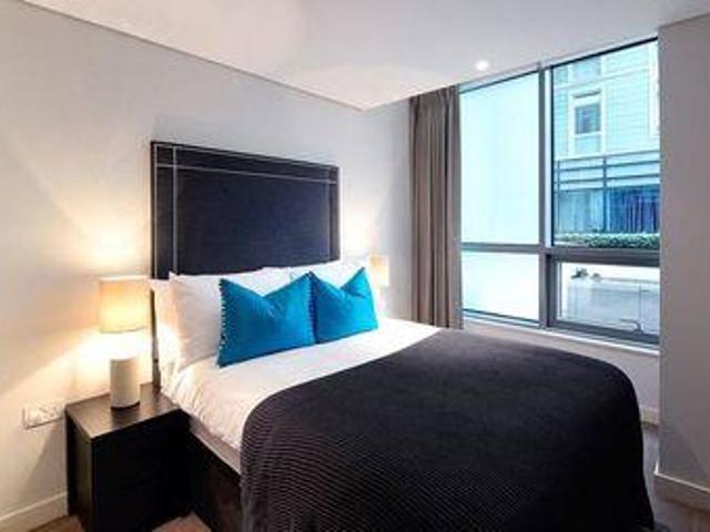 3 Bedrooms Flat for rent in Merchant Square, Paddington W2