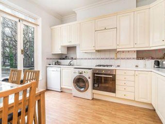 3 Bedrooms Flat for rent in Minford Gardens, Brook Green, London W14