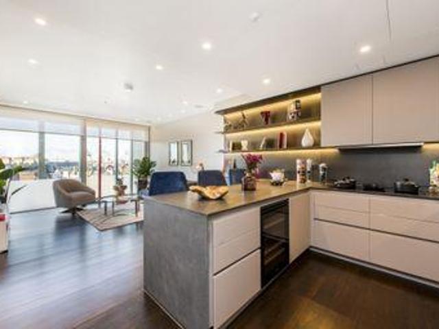 3 Bedrooms Flat for rent in Nova Building, Buckingham Palace Road, Belgravia, London SW1W