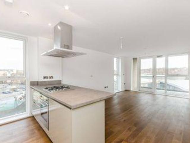 3 Bedrooms Flat for rent in Norman Road, Greenwich SE10