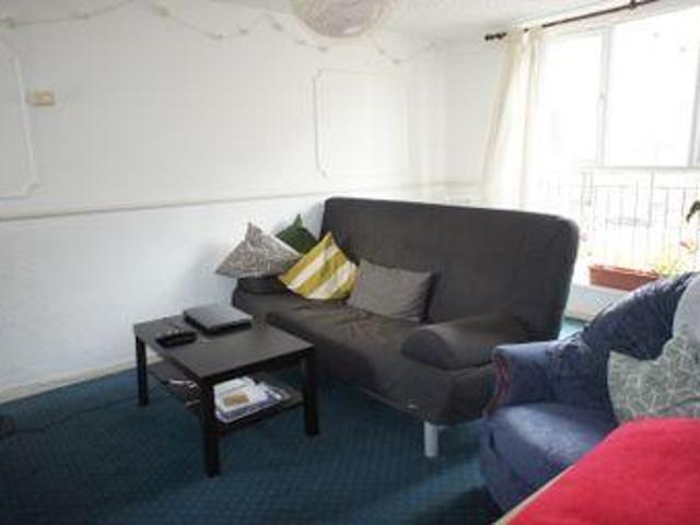 3 Bedrooms Flat for rent in Nelsons Gardens, London E2