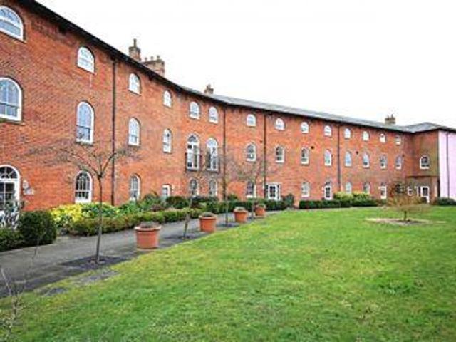 3 Bedrooms Flat for rent in Nightingales, Bishops Stortford, Herts CM23