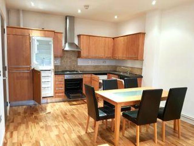 3 Bedrooms Flat for rent in Somerford Grove, Dalston N16