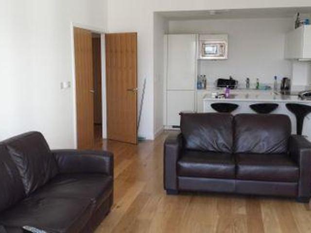 3 Bedrooms Flat for rent in Sargasso Court, Caspian Wharf, Yeo Street, London E3