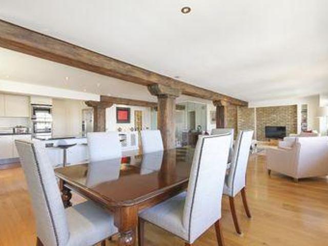 3 Bedrooms Flat for rent in Shad Thames, London SE1