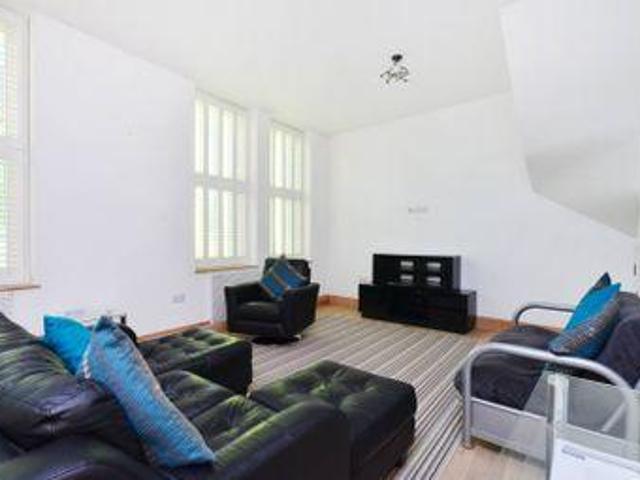 3 Bedrooms Flat for rent in Shaftesbury Avenue, Covent Garden WC2H