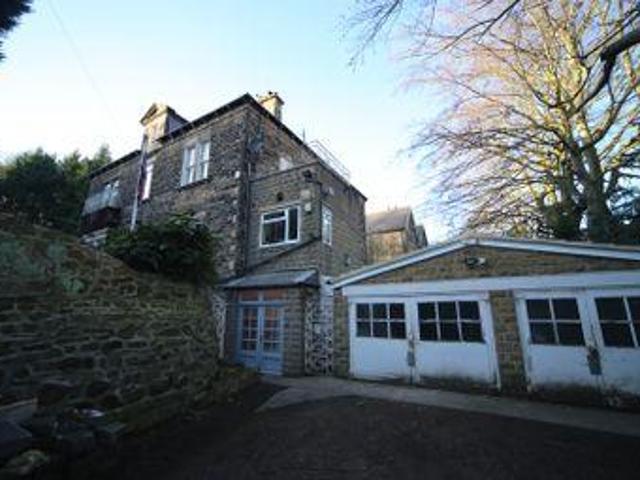 3 Bedrooms Flat for rent in Shaw Lane, Headingley, Leeds LS6