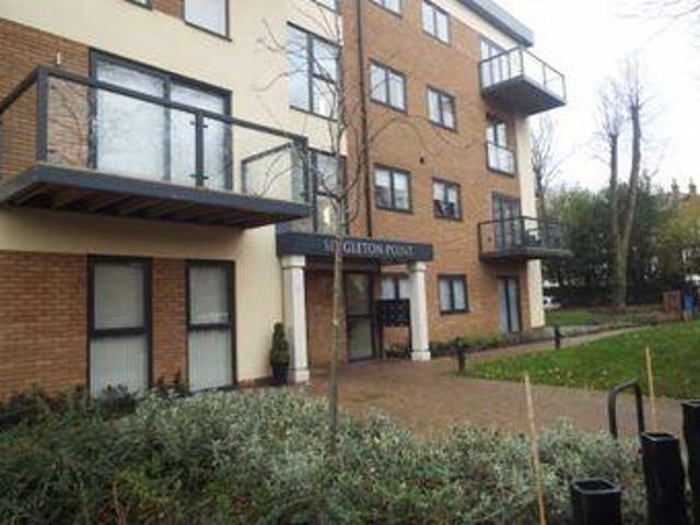 3 Bedrooms Flat for rent in Singleton Point, Singleton Road, Salford M7