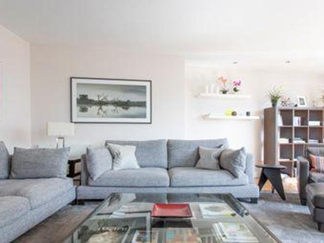 3 Bedrooms Flat for rent in Sloane Avenue, London SW3