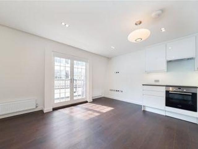 3 Bedrooms Flat for rent in Sloane Avenue, London SW3