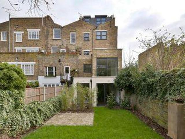 3 Bedrooms Flat for rent in Springdale Road, London N16