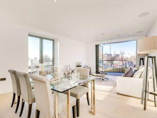 3 Bedrooms Flat for rent in St. Augustines Road, London NW1