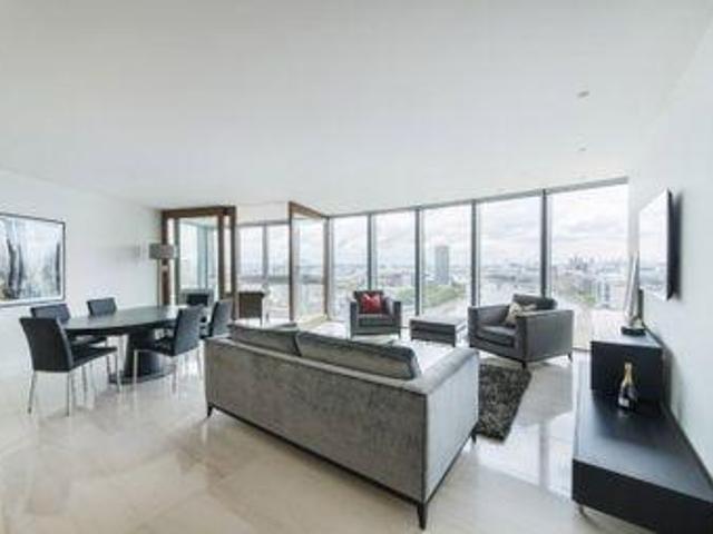 3 Bedrooms Flat for rent in St. George Wharf, London SW8