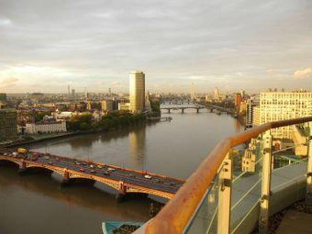 3 Bedrooms Flat for rent in St Georges Wharf, Vauxhall SW8