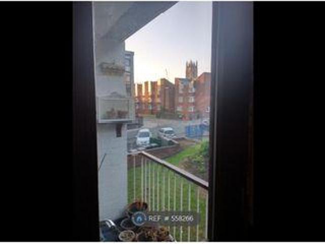 3 Bedrooms Flat for rent in St. Georges Close, Sheffield S3