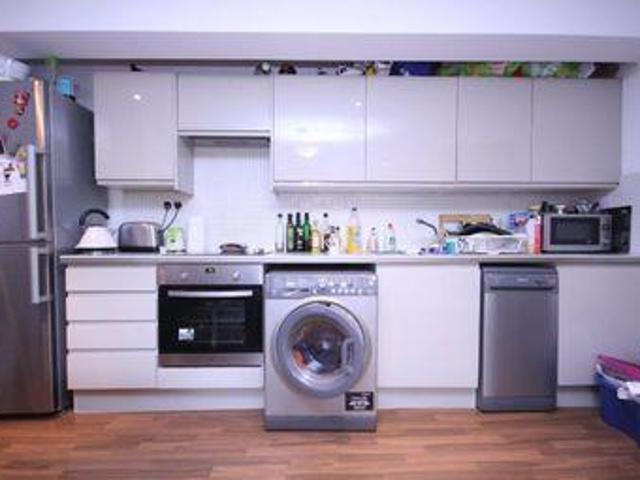 3 Bedrooms Flat for rent in St Johns Grove, Archway N19