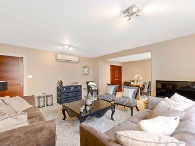 3 Bedrooms Flat for rent in St. Johns Wood Park, London NW8