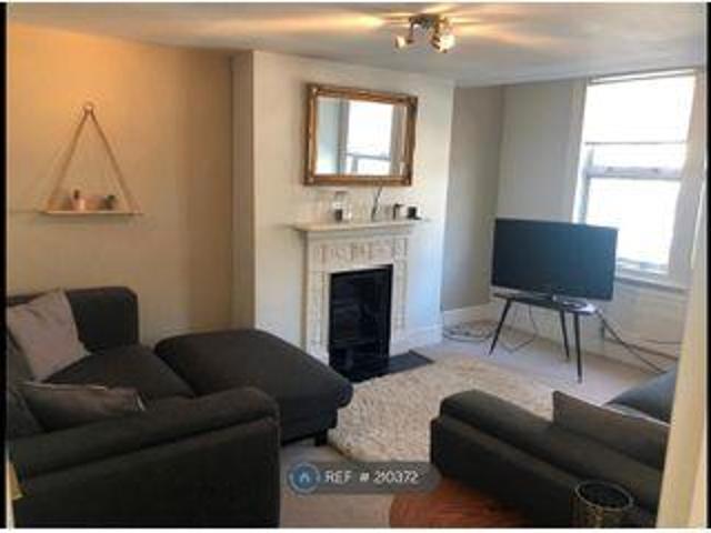 3 Bedrooms Flat for rent in St. Luke´s Avenue, London SW4
