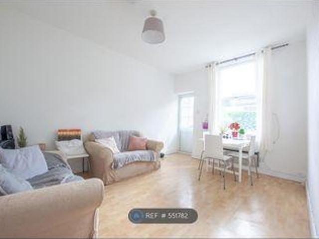 3 Bedrooms Flat for rent in St. Pancras Way, London NW1