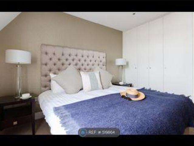 3 Bedrooms Flat for rent in St Pancras Chambers, London NW1