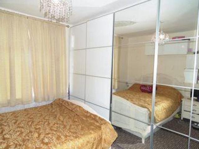 3 Bedrooms Flat for rent in Stafford Road, Croydon CR0