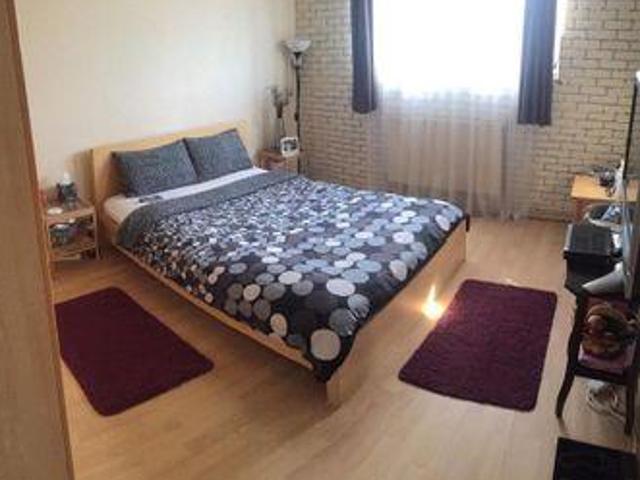 3 Bedrooms Flat for rent in Standford Road, East Ham E6