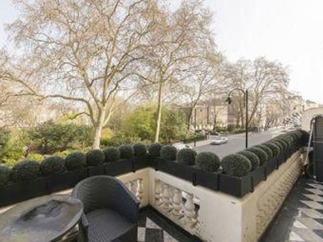 3 Bedrooms Flat for rent in Stanhope Gardens, Kensington And Chelsea, London SW7