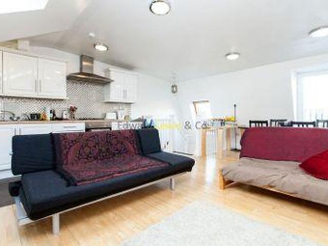 3 Bedrooms Flat for rent in Stoke Newington Church Street, Stoke Newington N16