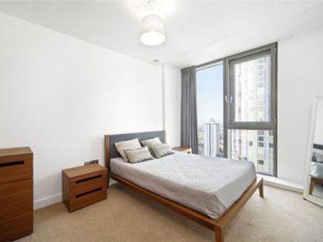 3 Bedrooms Flat for rent in Stratford High Street, London E15