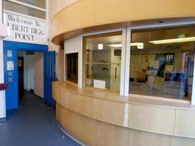 3 Bedrooms Flat for rent in Stratford, London E15