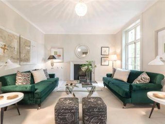 3 Bedrooms Flat for rent in Sussex Gardens, Hyde Park, London W2