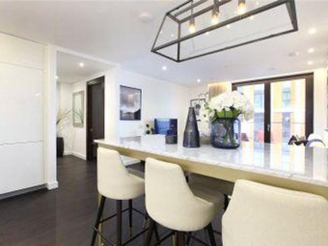 3 Bedrooms Flat for rent in Ponton Road, Nine Elms, London SW8