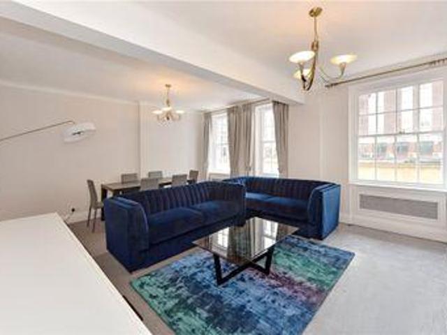 3 Bedrooms Flat for rent in Portman Square, London W1H