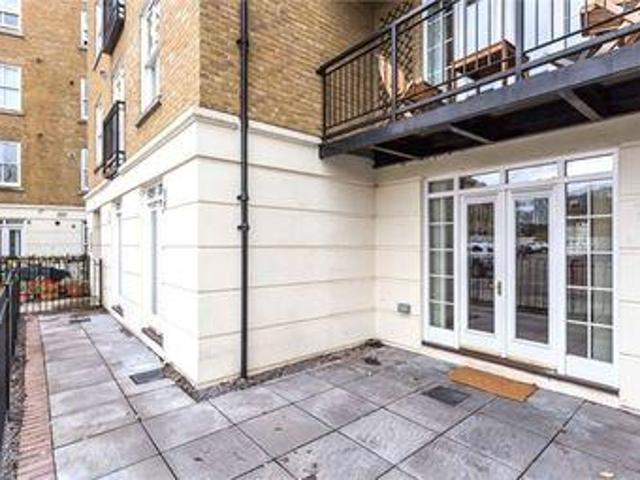 3 Bedrooms Flat for rent in Portland Court, 50 Trinity Street, London SE1