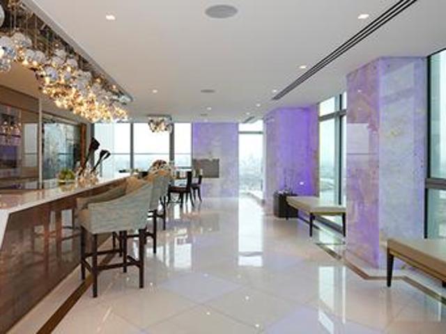 3 Bedrooms Flat for rent in Pan Peninsula Square, London E14