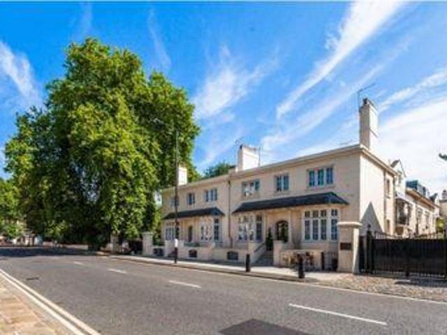 3 Bedrooms Flat for rent in Park Village West, London NW1