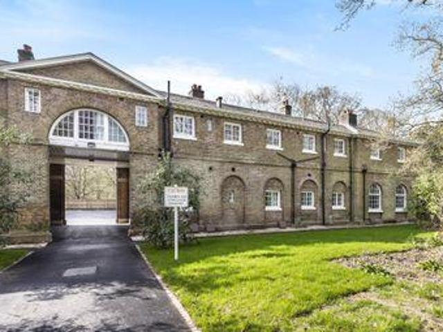 3 Bedrooms Flat for rent in Park Flats, Hampstead Heath N6