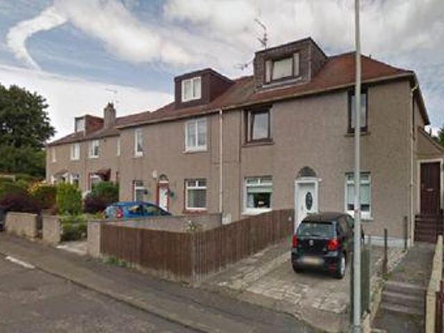 3 Bedrooms Flat for rent in Parkhead Terrace, Edinburgh EH11
