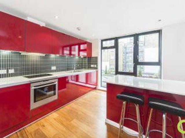 3 Bedrooms Flat for rent in Pegaso, Old Street N1