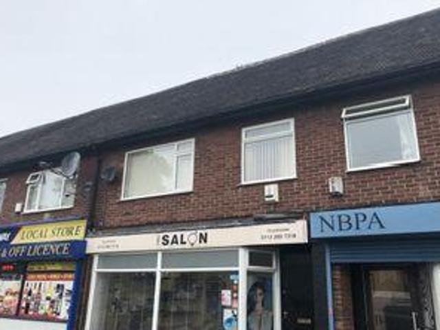3 Bedrooms Flat for rent in Pendas Way, Leeds LS15