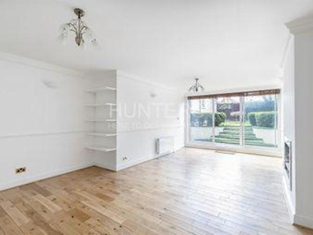 3 Bedrooms Flat for rent in Platts Lane, London NW3