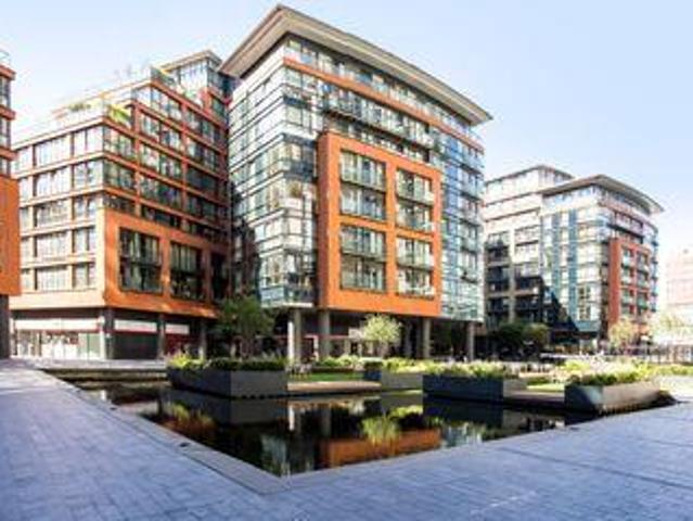 3 Bedrooms Flat for rent in Praed Street, London W2