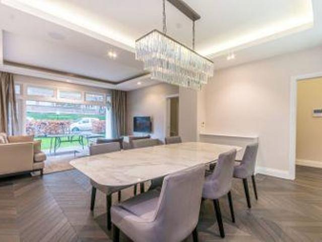 3 Bedrooms Flat for rent in Prince Albert Road, St John´s Wood NW8