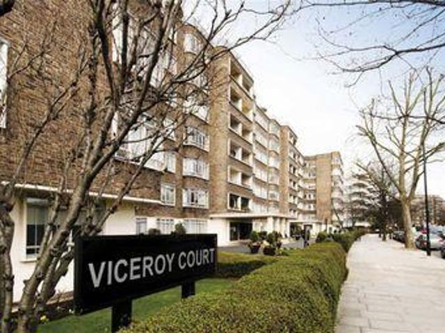 3 Bedrooms Flat for rent in Prince Albert Road, St John´s Wood, London NW8