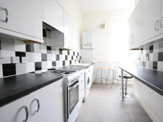 3 Bedrooms Flat for rent in Putney High Street, Putney SW15