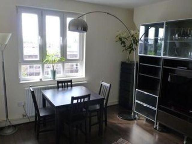 3 Bedrooms Flat for rent in Queen Caroline Street, Hammersmith, London W6