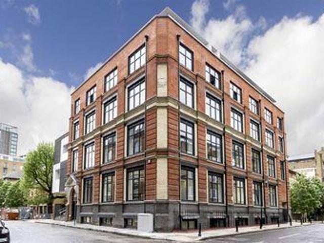 3 Bedrooms Flat for rent in Queen Elizabeth Street, London SE1