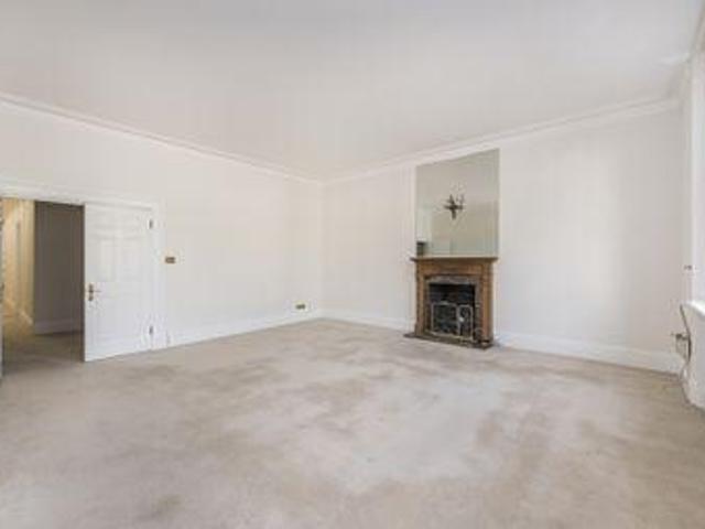 3 Bedrooms Flat for rent in Queen´s Gate, London SW7