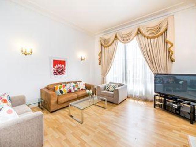 3 Bedrooms Flat for rent in Queens Gate Terrace, South Kensington SW7