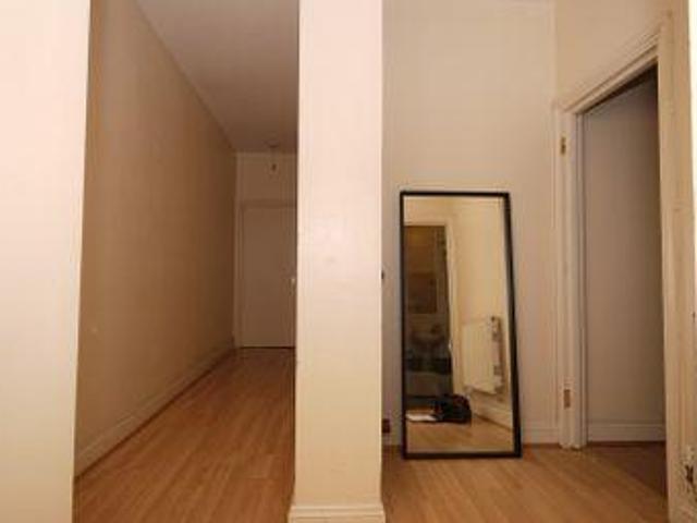3 Bedrooms Flat for rent in Romford Road, London, Greater London. E7